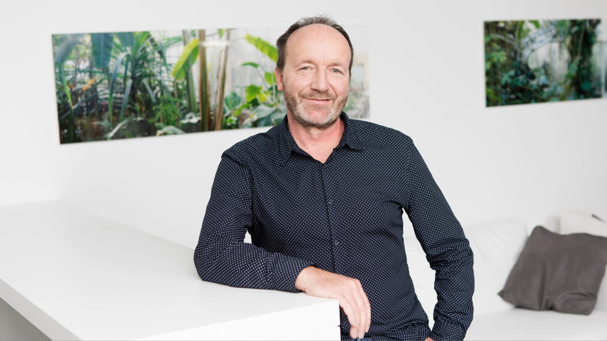 Philipp Winkens steigt bei Burda zum Digital Director Health auf – Jens Richter geht